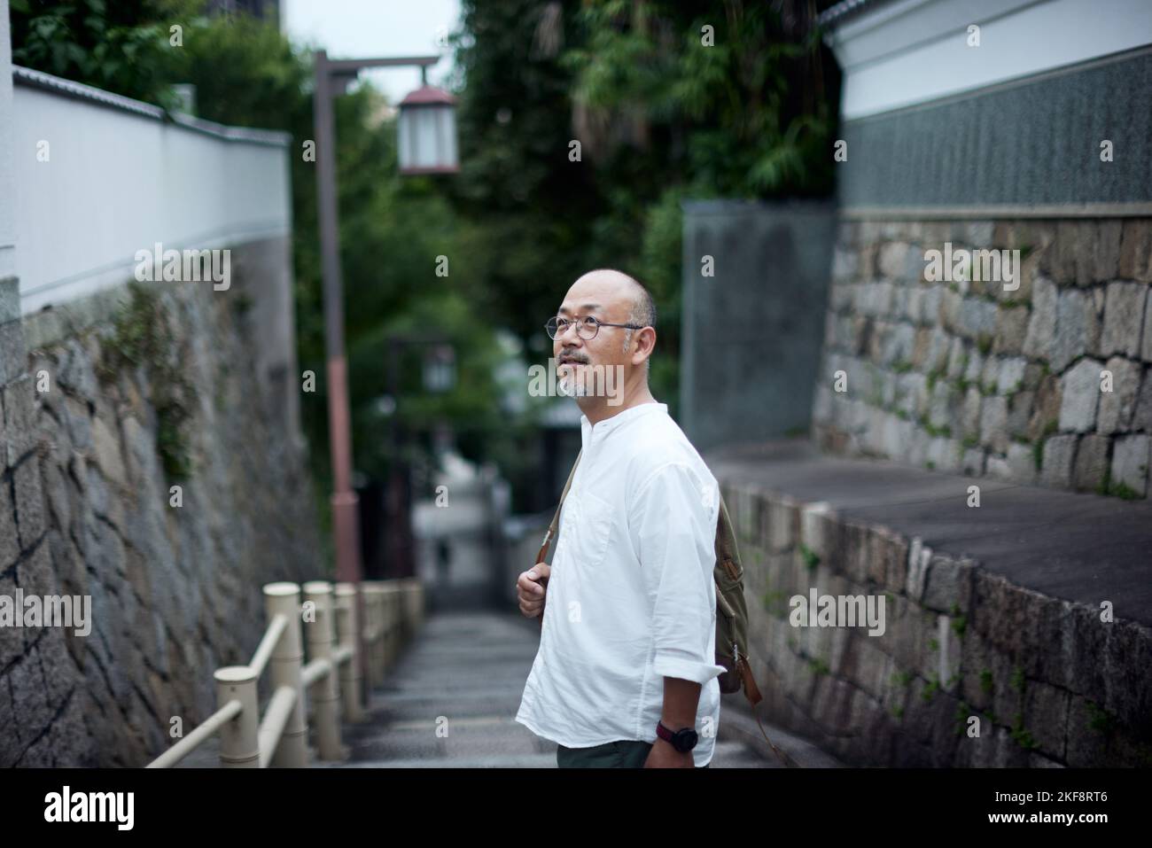 Japanese man portrait Stock Photo - Alamy