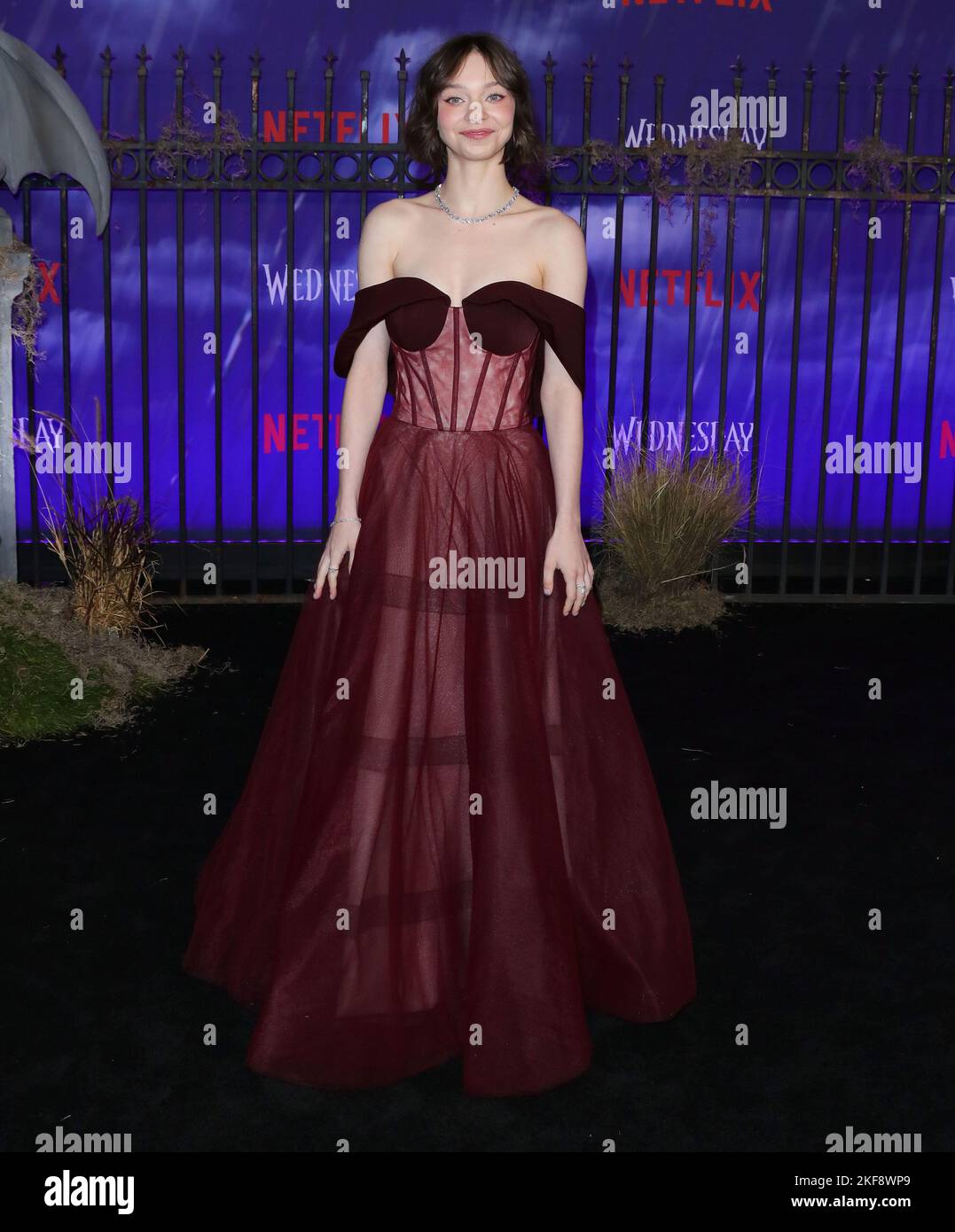 Emma myers hi-res stock photography and images - Alamy