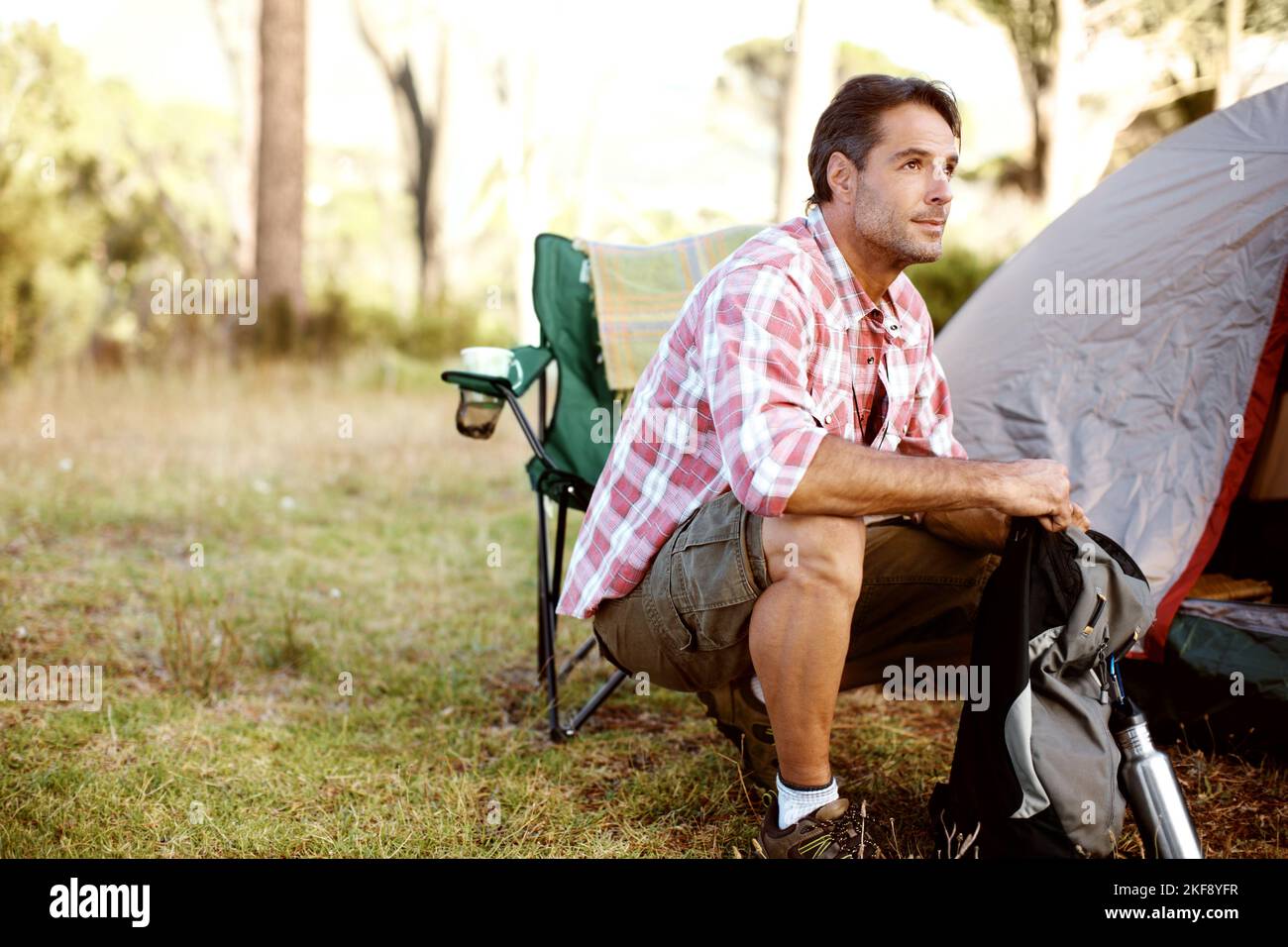 Tent people hi-res stock photography and images - Alamy