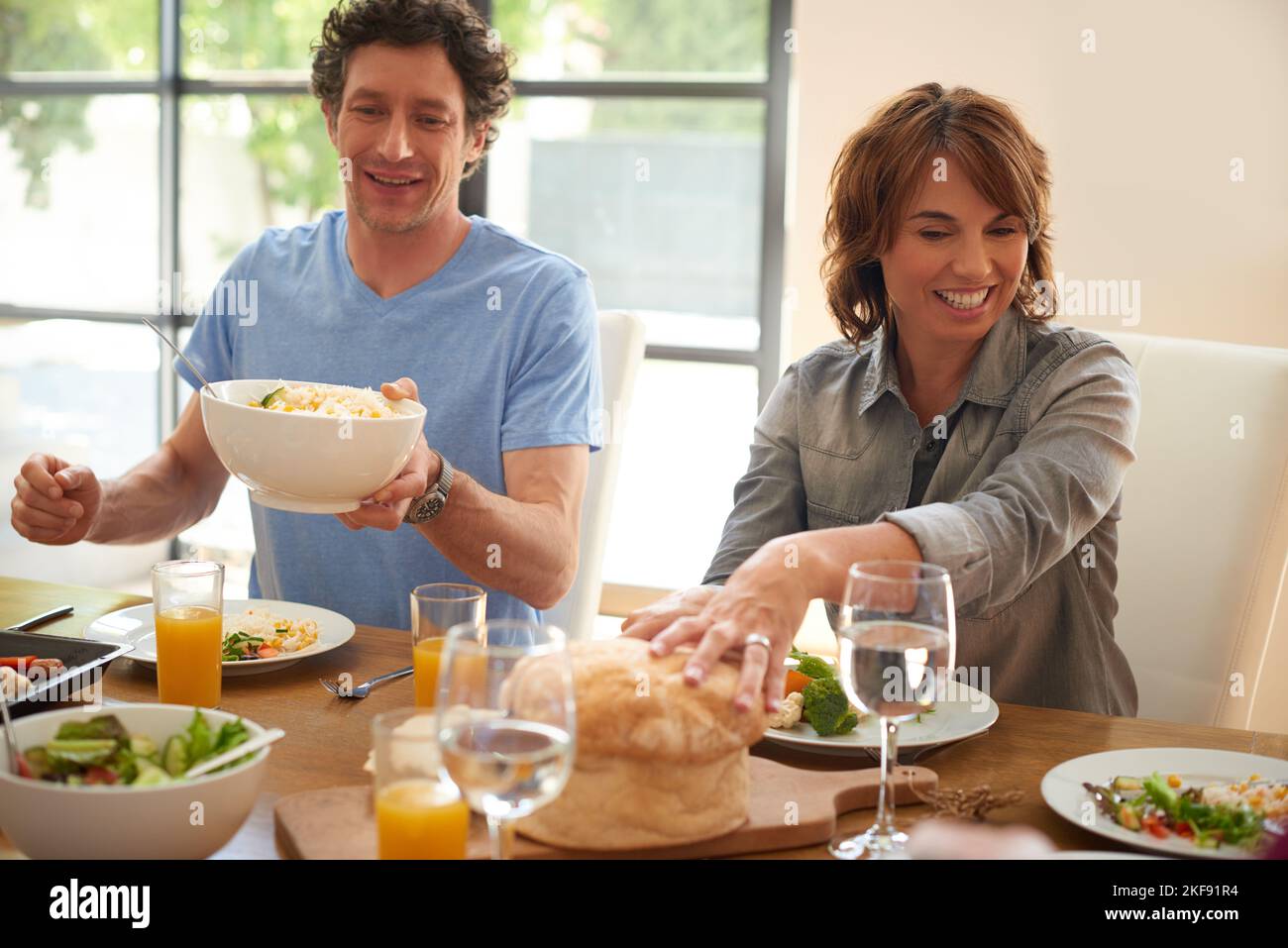 Two people having a meal hi-res stock photography and images - Alamy
