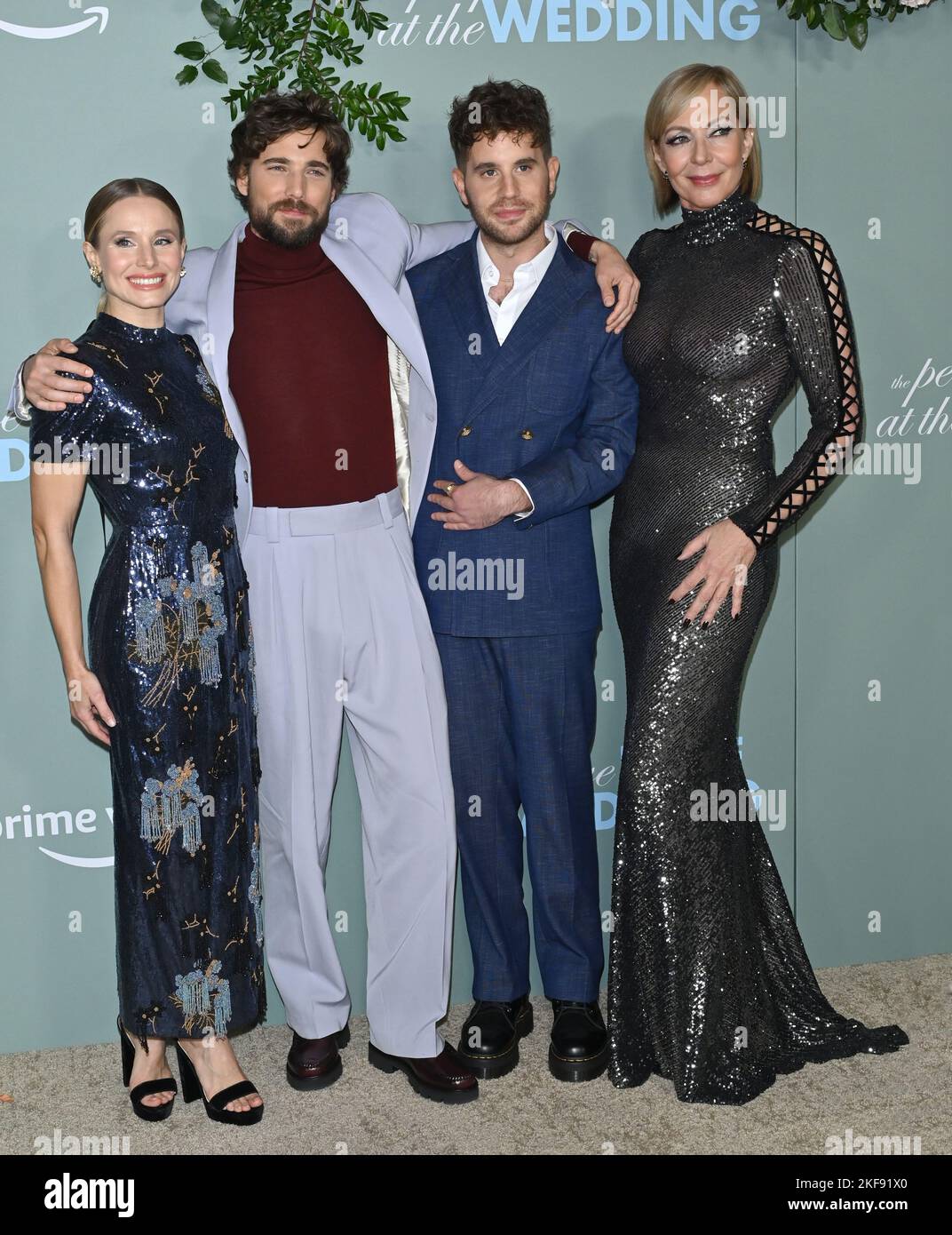 Los Angeles, USA. 16th Nov, 2022. Kristen Bell, Dustin Milligan, Ben ...