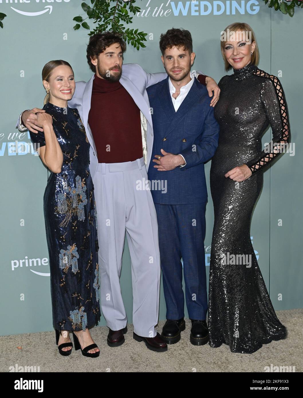 Los Angeles, USA. 16th Nov, 2022. Kristen Bell, Dustin Milligan, Ben ...