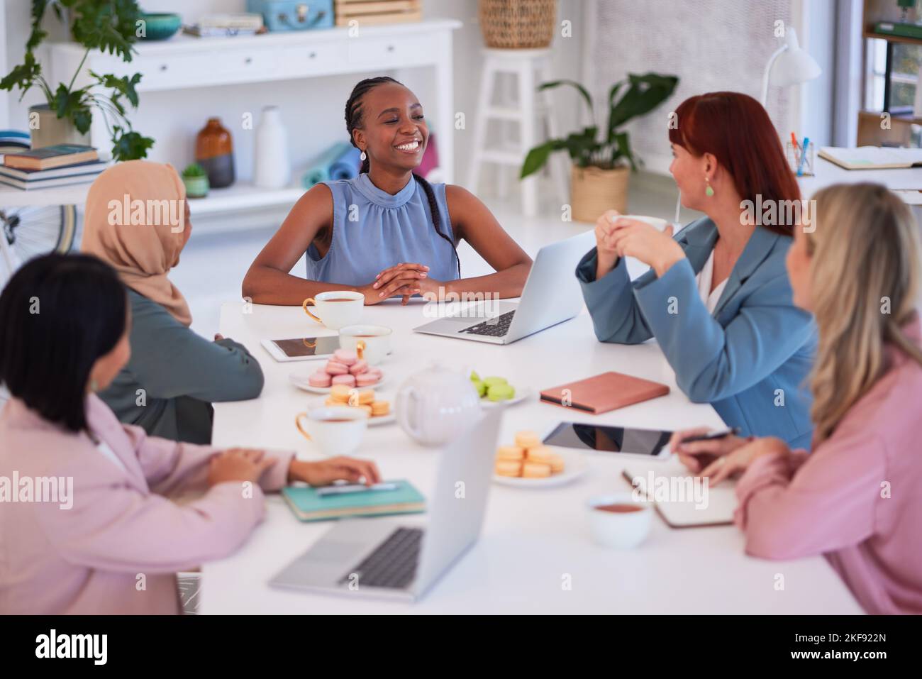 Business people, meeting and collaboration in social strategy ...