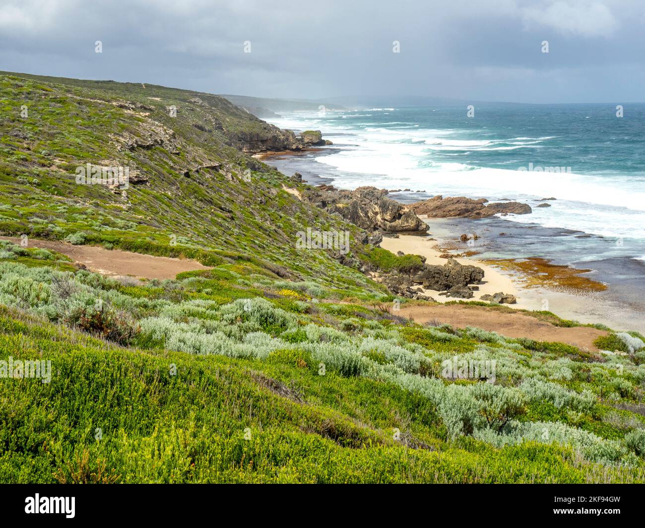 Rugged rocky coastline on Cape to Cape trail in Leeuwin-Natuarliste ...