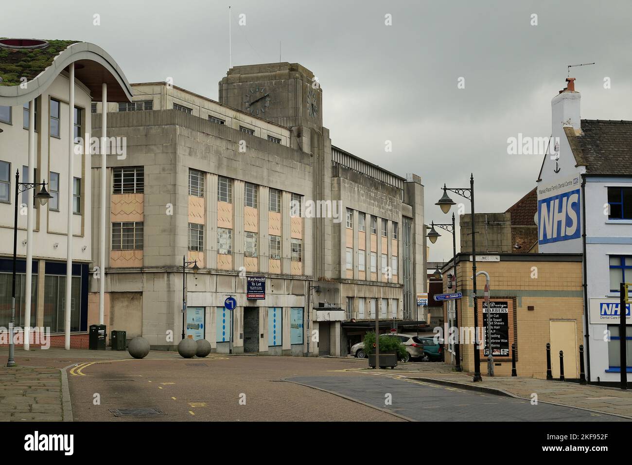 Mansfield town centre uk hi-res stock photography and images - Alamy