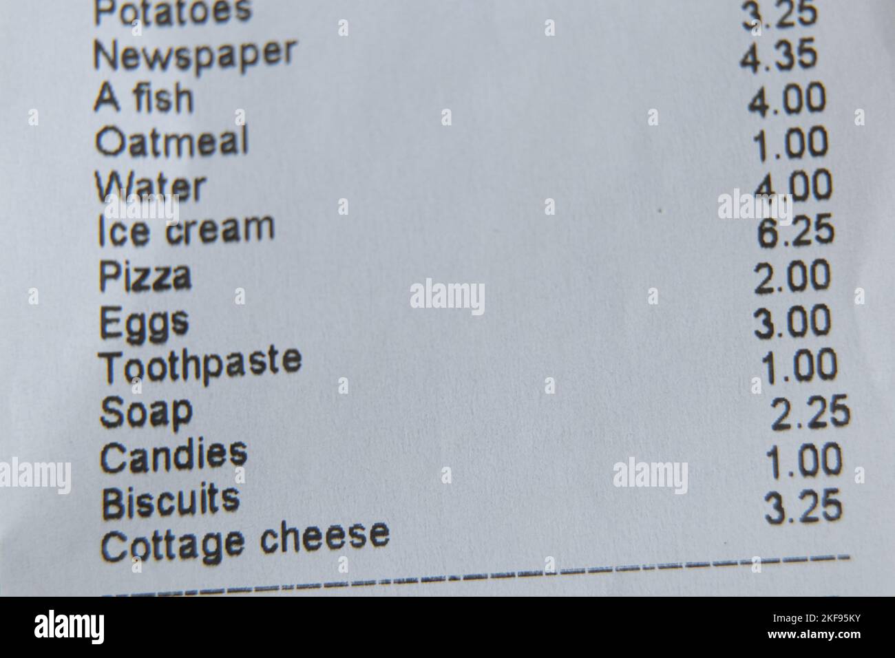 Check receipts hi-res stock photography and images - Alamy