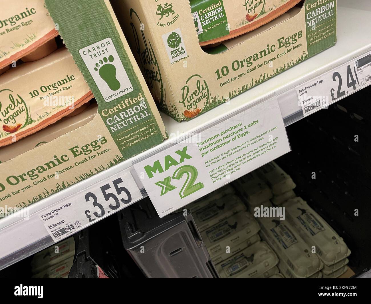 Lidl eggs hi-res stock photography and images - Alamy