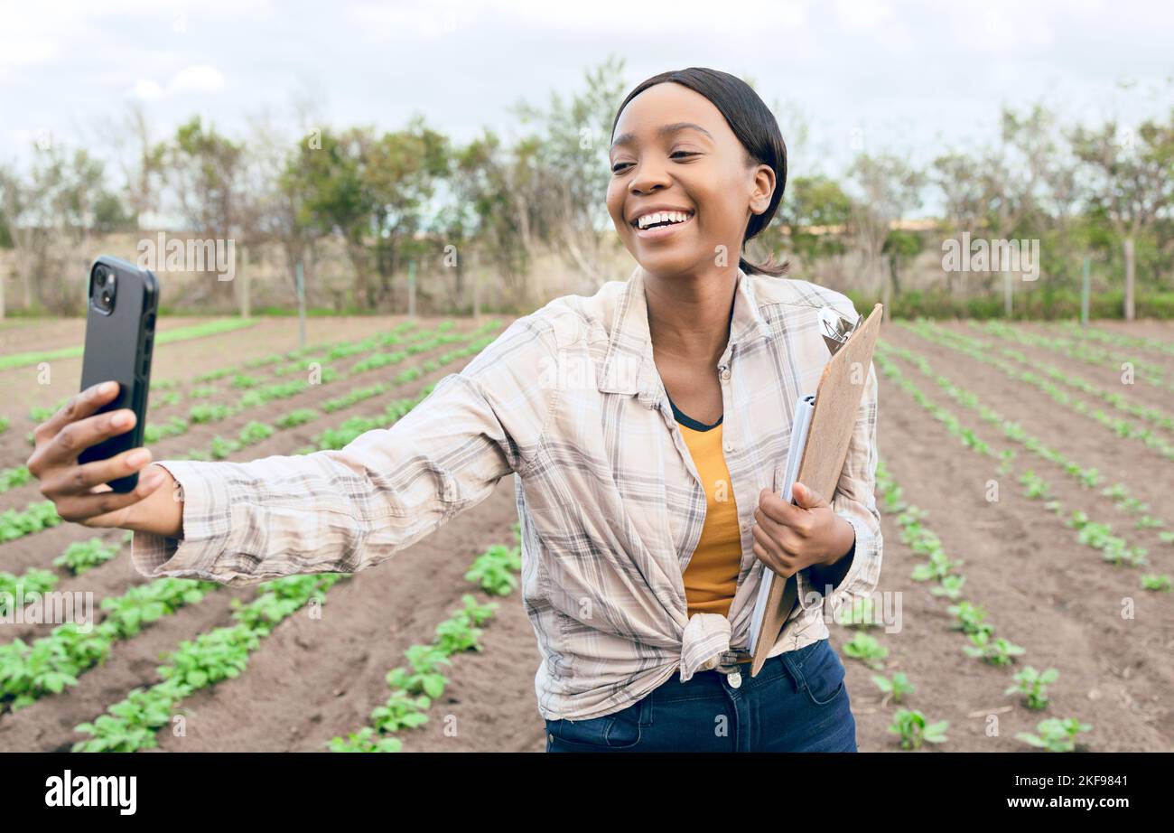 Black woman, farm and agriculture selfie with farmer in harvest field ...