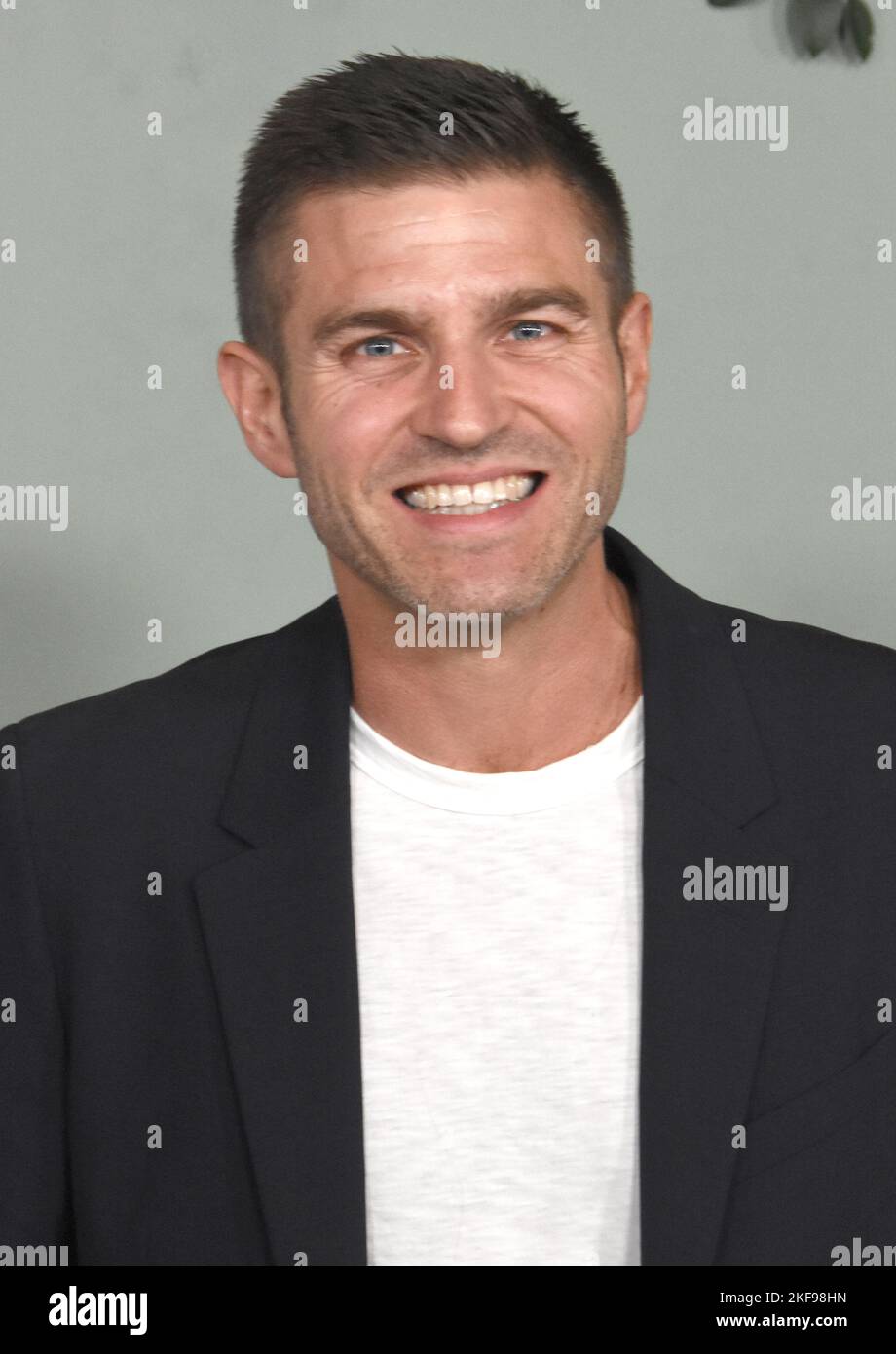 Los Angeles, California, USA 16th November 2022 Author Grant Ginder ...