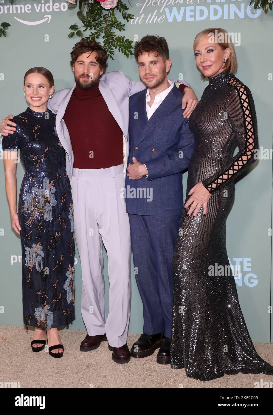 16 November 2022 -Los Angeles, California - Kristen Bell, Dustin ...