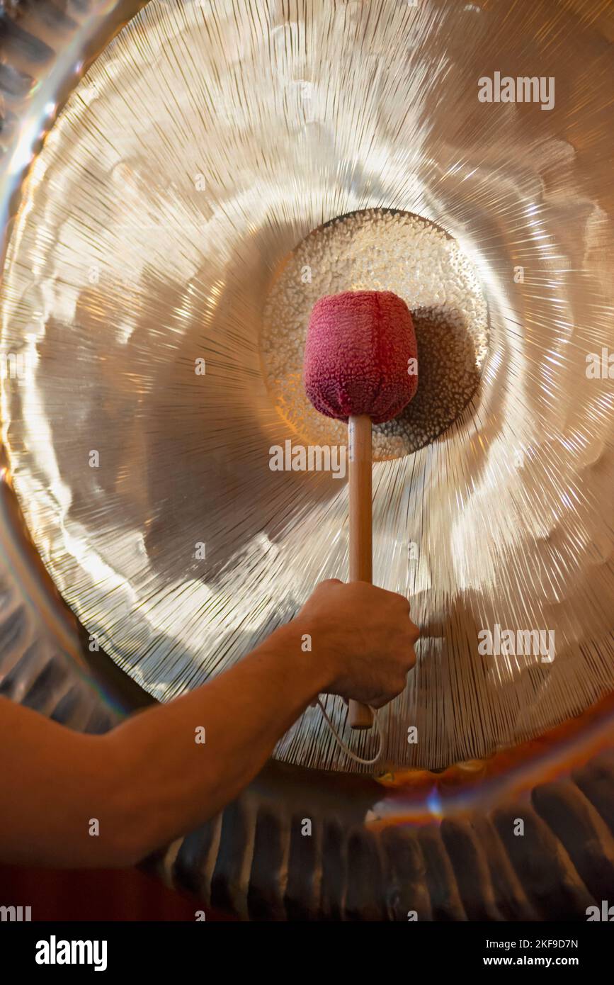 Singing practice hi-res stock photography and images - Alamy