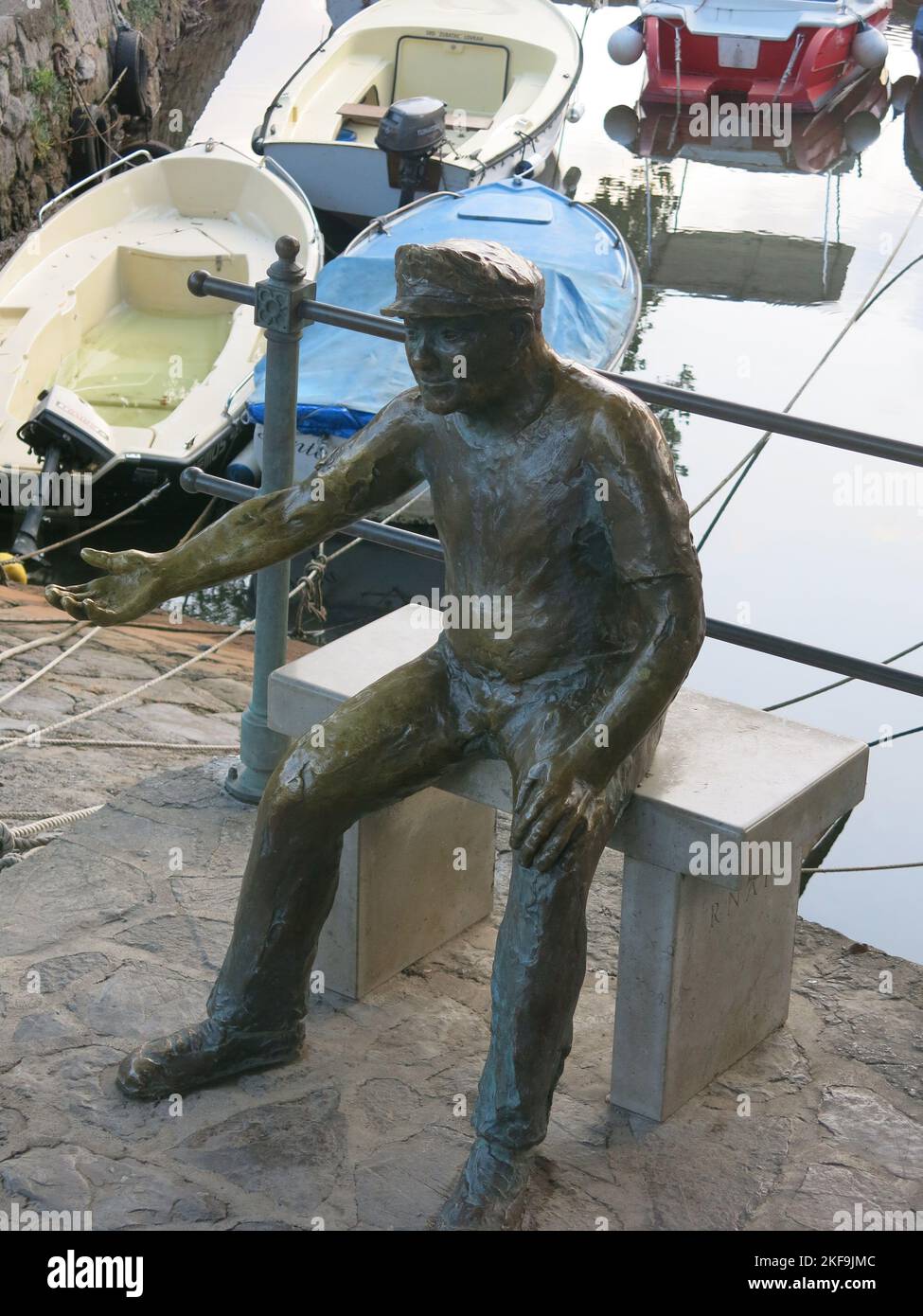 Visit Croatia: Statue of the Golden Fisherman at the little marina on ...
