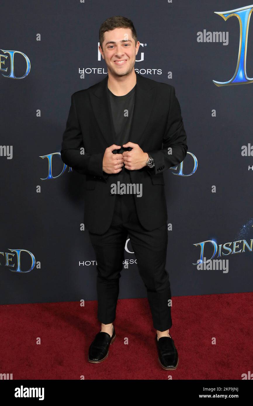 Jaren lewison hi-res stock photography and images - Alamy