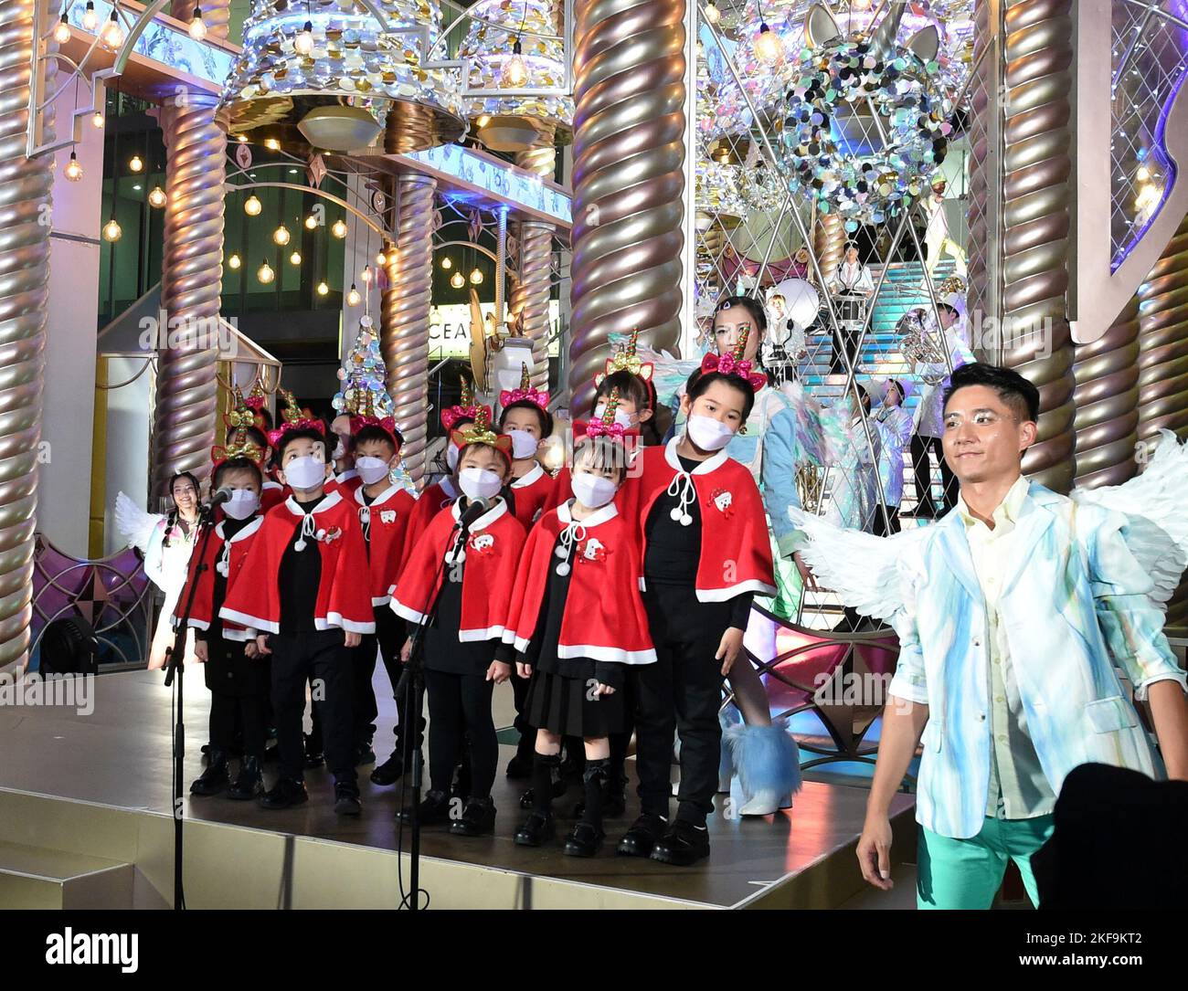 As the 2022 Christmas Day is coming, a large-scale Christmas lighting ceremony is held in the ...