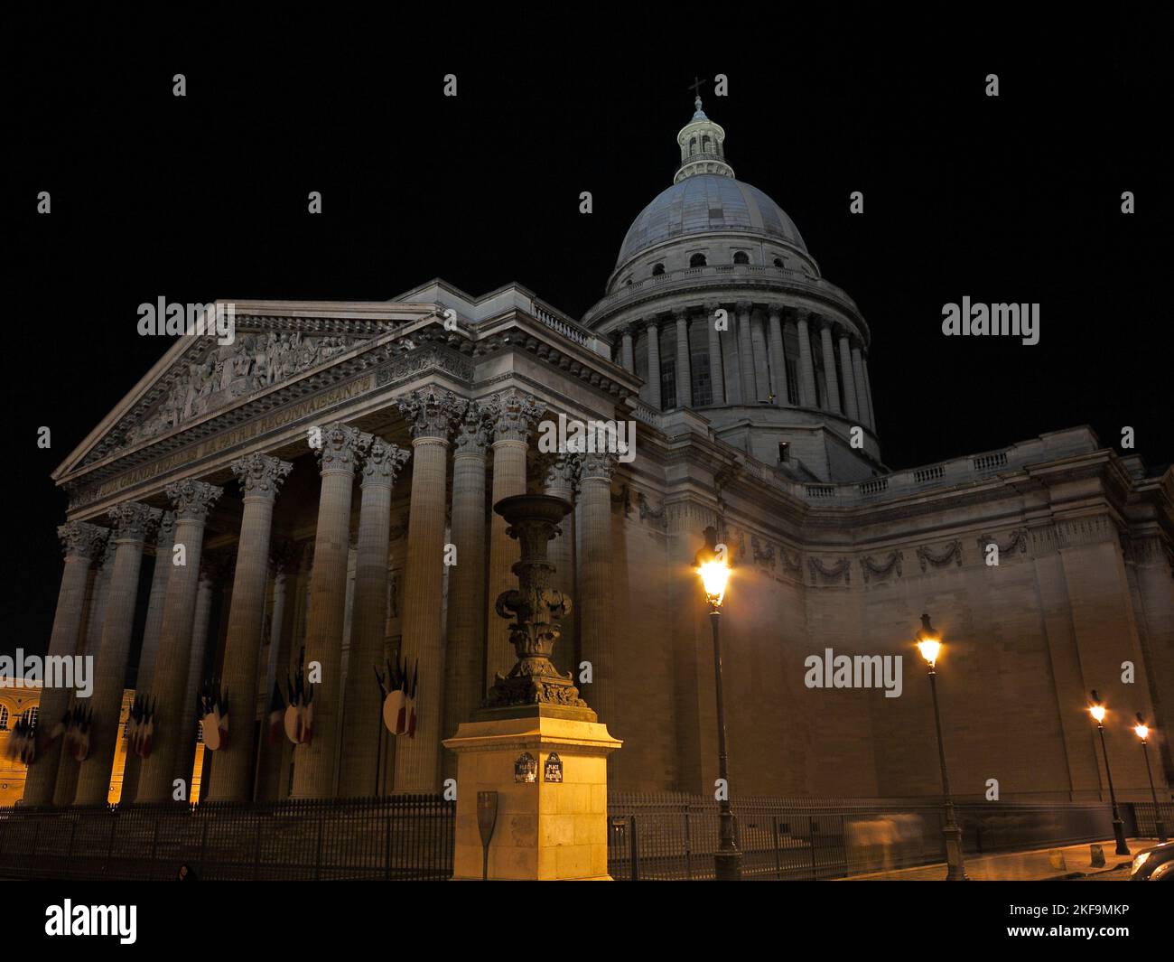 Main facade of the pantheon hi-res stock photography and images - Alamy