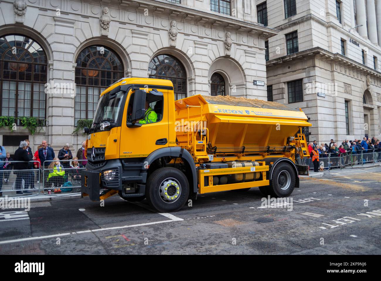 Mercedes arocs 1824 econ spreader hi-res stock photography and images ...