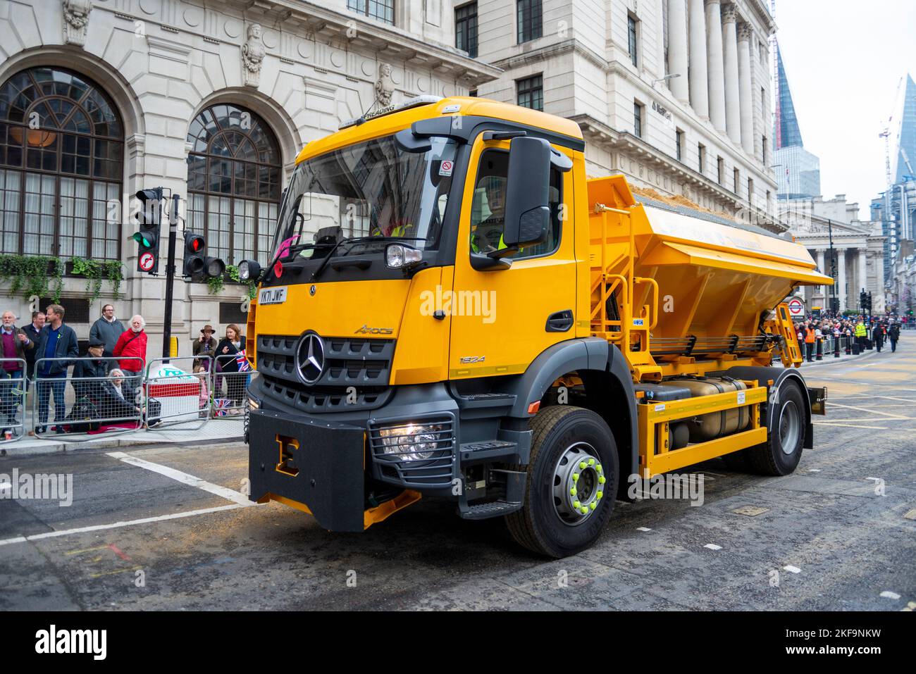 Mercedes arocs 1824 econ spreader hi-res stock photography and images ...