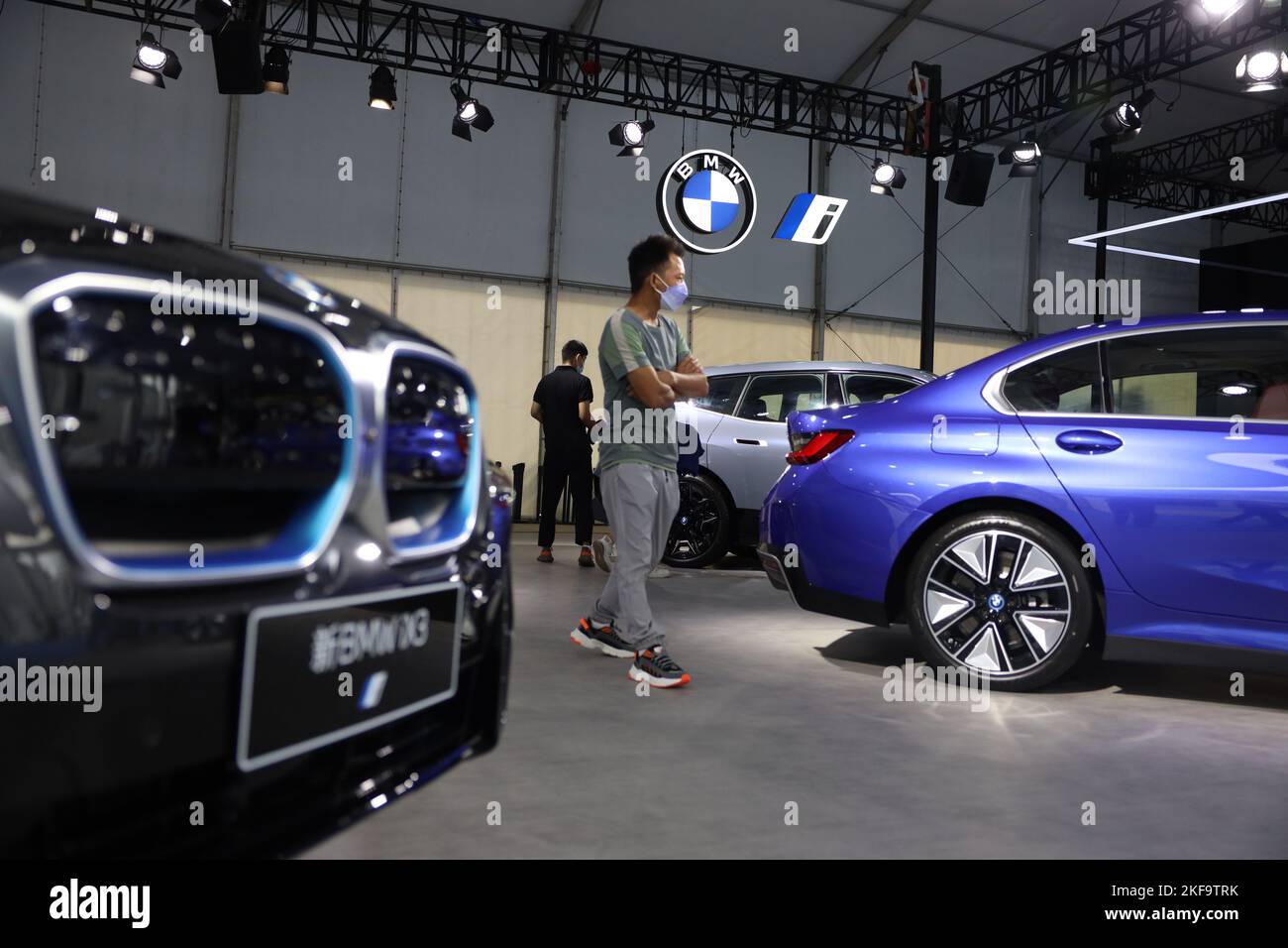 BMW booth at the 2022 World New Energy Vehicle Congress opens in ...
