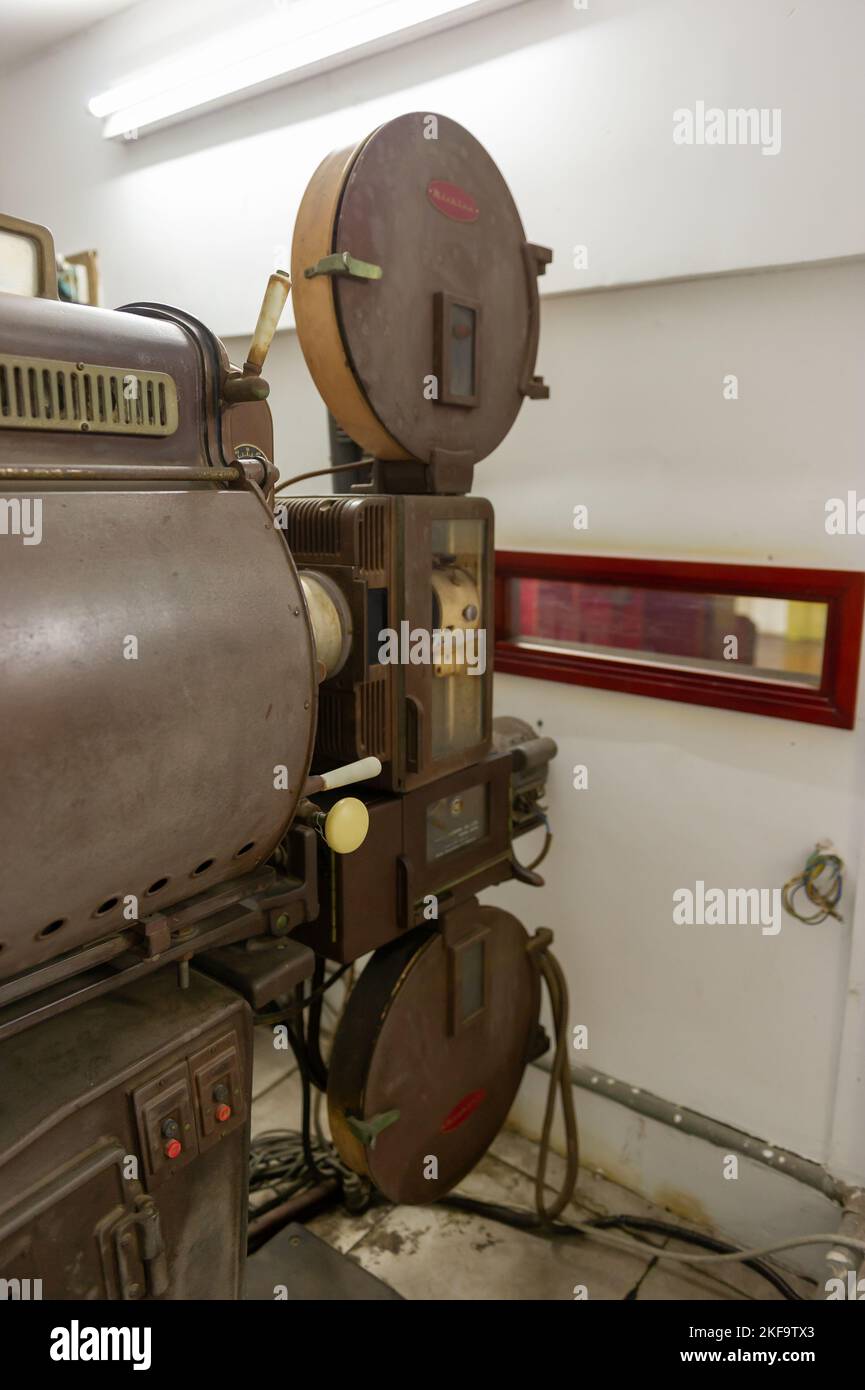 Projection room hi-res stock photography and images - Alamy