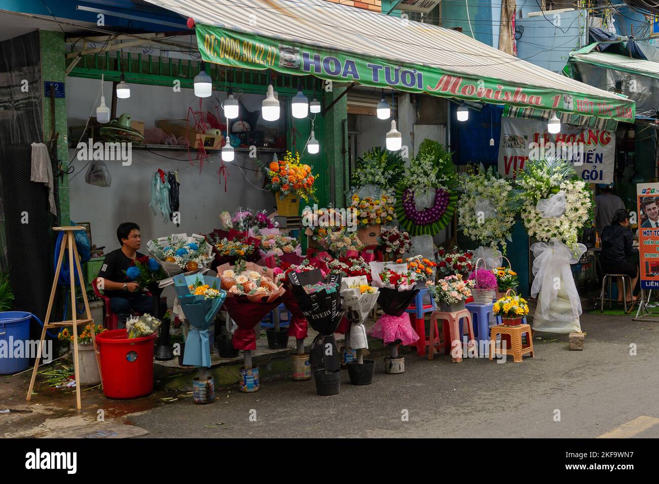 Hcmc flower market hi-res stock photography and images - Alamy