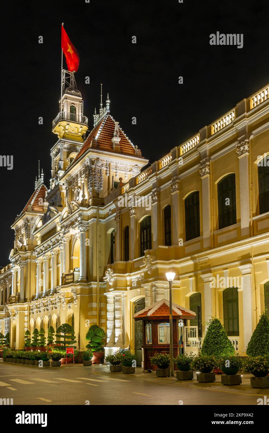 The Peoples Committee Building (City Hall) Ho Chi Minh City, Vietnam ...