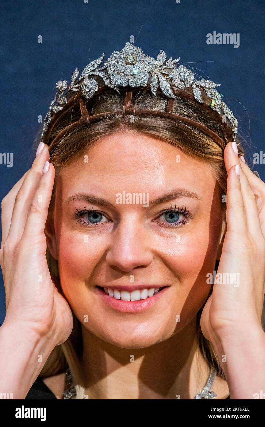 London, UK. 17th Nov, 2022. A Fine 19th Century Diamond Tiara, (Estimate £60, 00 - 100,000 ...