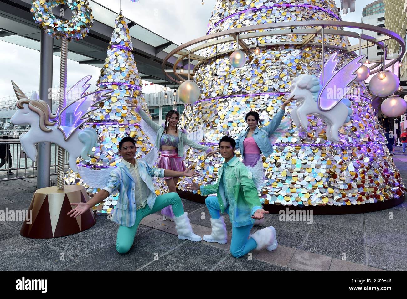 As the 2022 Christmas Day is coming, a large-scale Christmas lighting ...