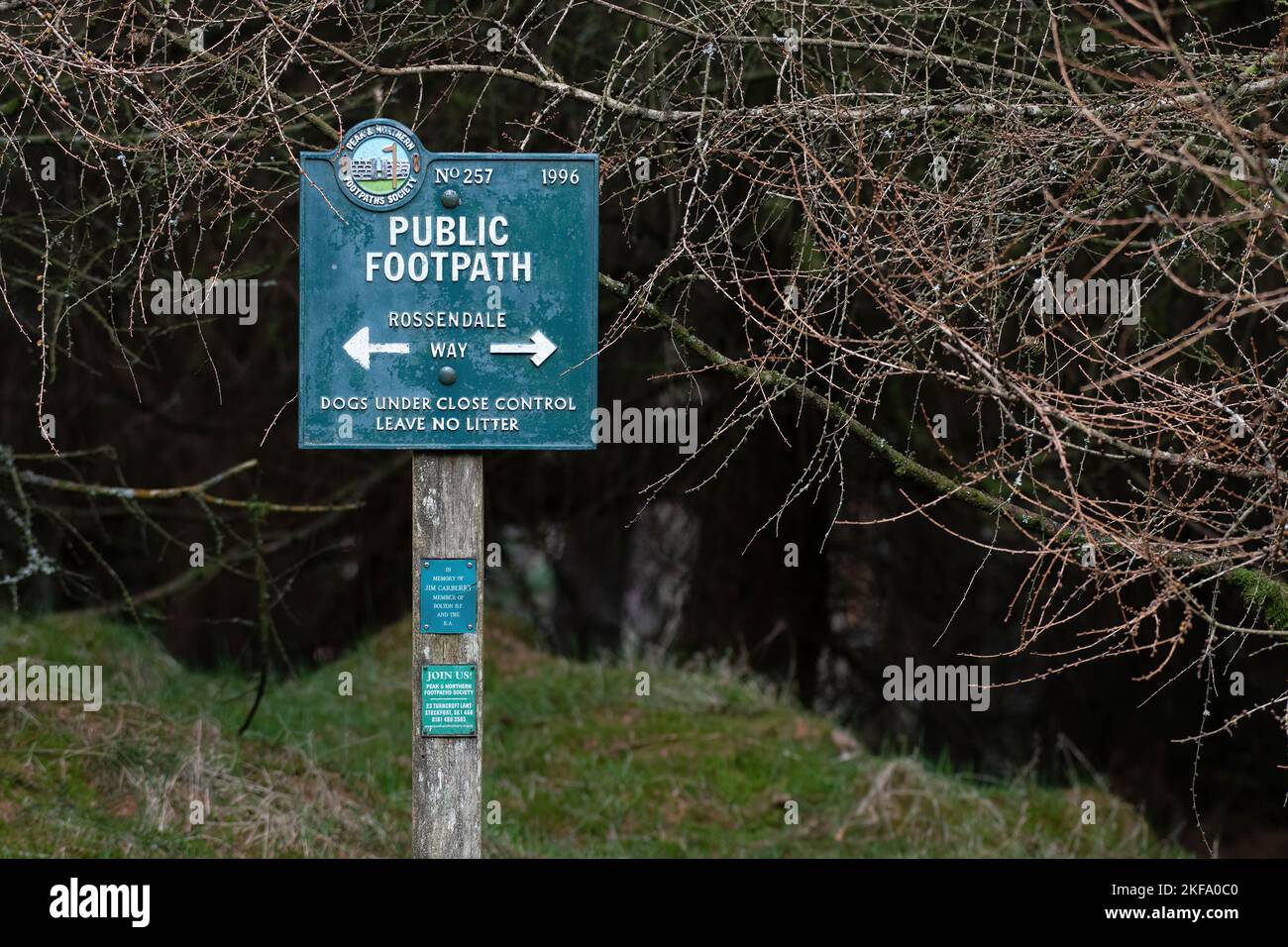 Grane Reservoir, Rossendale Lancashire. Footpath sigh showing the ...