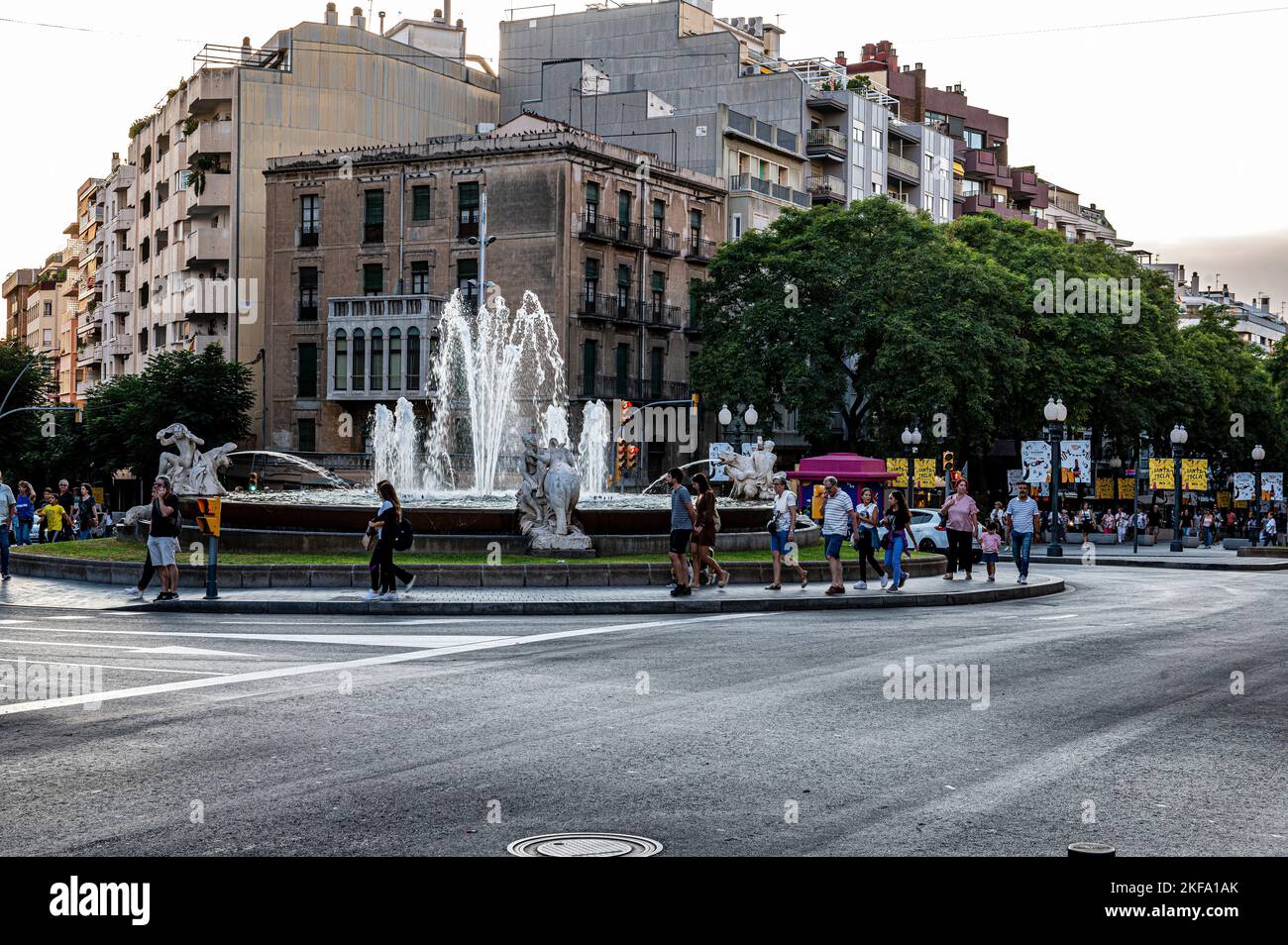 Font del centenari hi-res stock photography and images - Alamy
