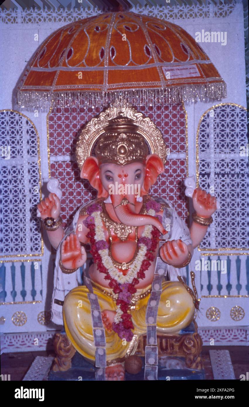 Ganesha Idol /Ganesh Festival:- Is a Hindu festival commemorating the ...