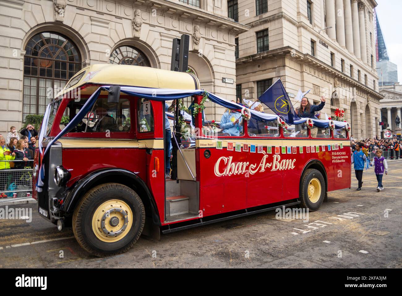 Wells beach bus hi-res stock photography and images - Alamy