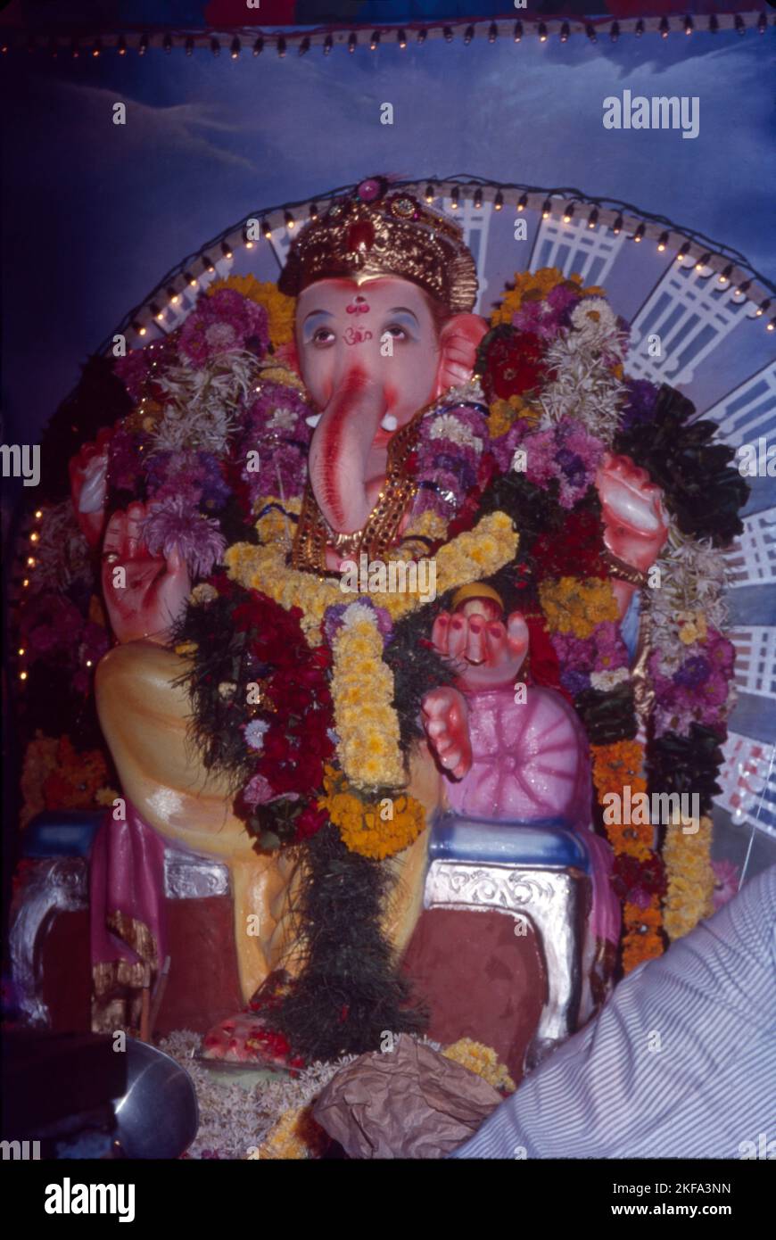 Ganpati pandals hi-res stock photography and images - Alamy