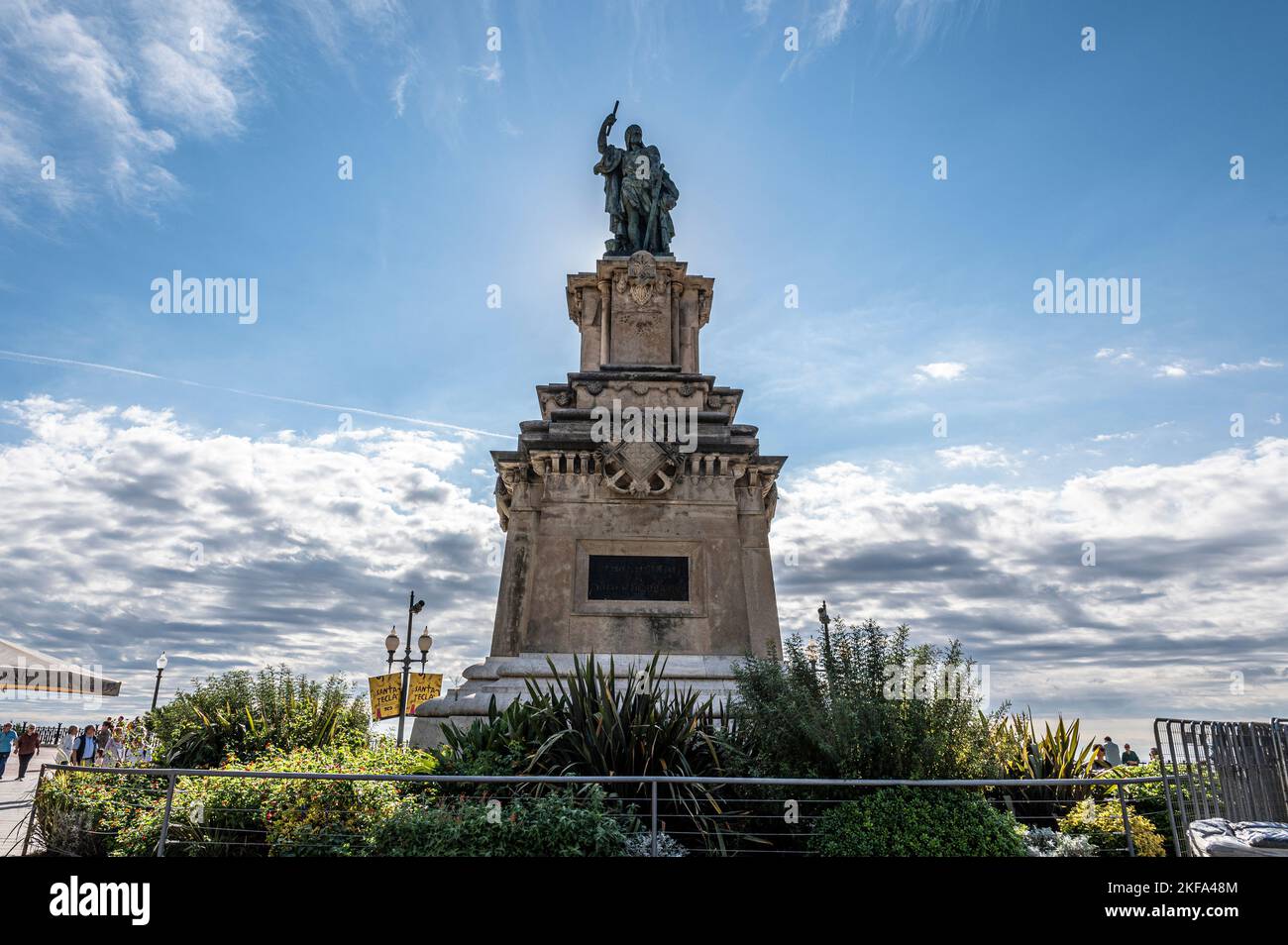 Monument a Roger de Llúria in Tarragona Spain Stock Photo - Alamy