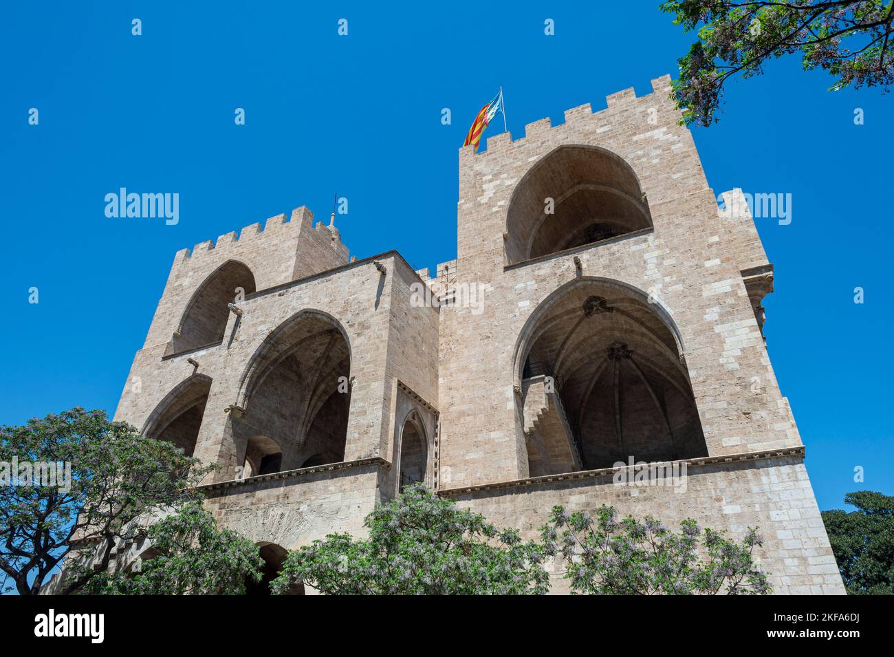 Valencia ancient gate hi-res stock photography and images - Alamy