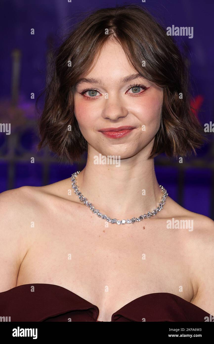 HOLLYWOOD, LOS ANGELES, CALIFORNIA, USA - NOVEMBER 16: American actress ...