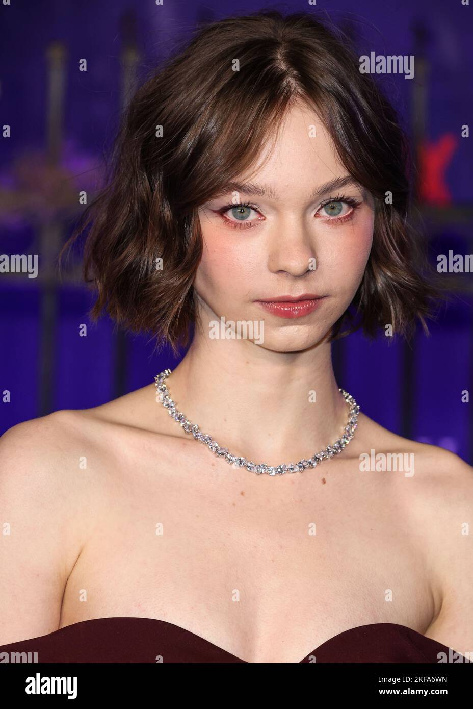 Emma myers hi-res stock photography and images - Alamy