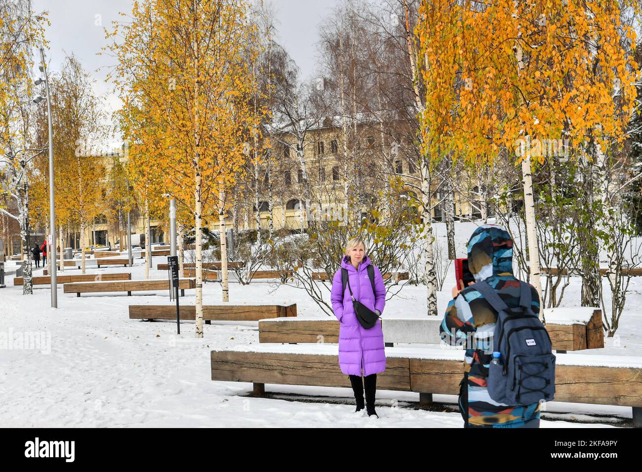 Moscow, Russia. 17th Nov, 2022. A woman poses for photos in Moscow ...