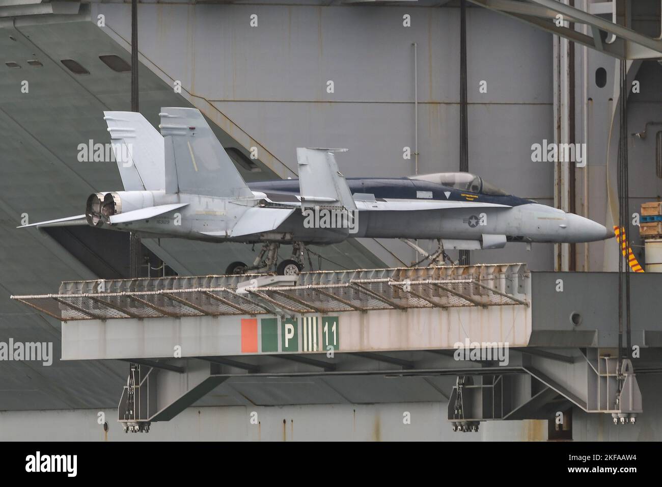 USS GERALD R FORD Stock Photo - Alamy