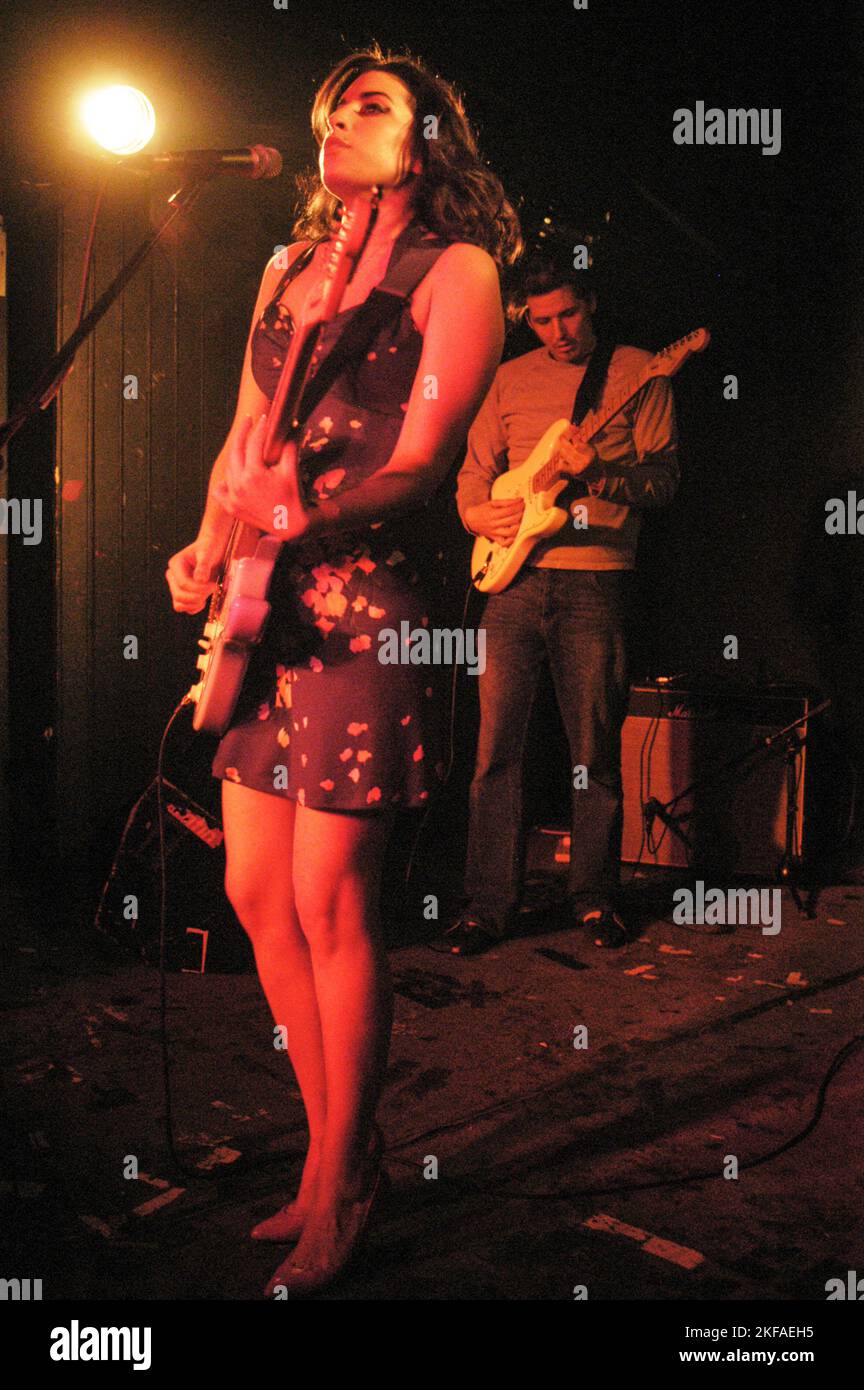 AMY WINEHOUSE, YOUNG, 2004: Amy Winehouse at the Barfly Club in Cardiff ...