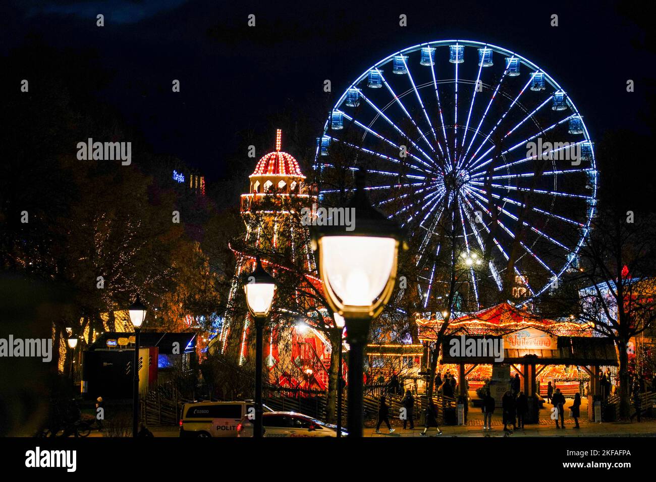 Oslo 20221116.November, plus degrees and a Ferris wheel in place in ...
