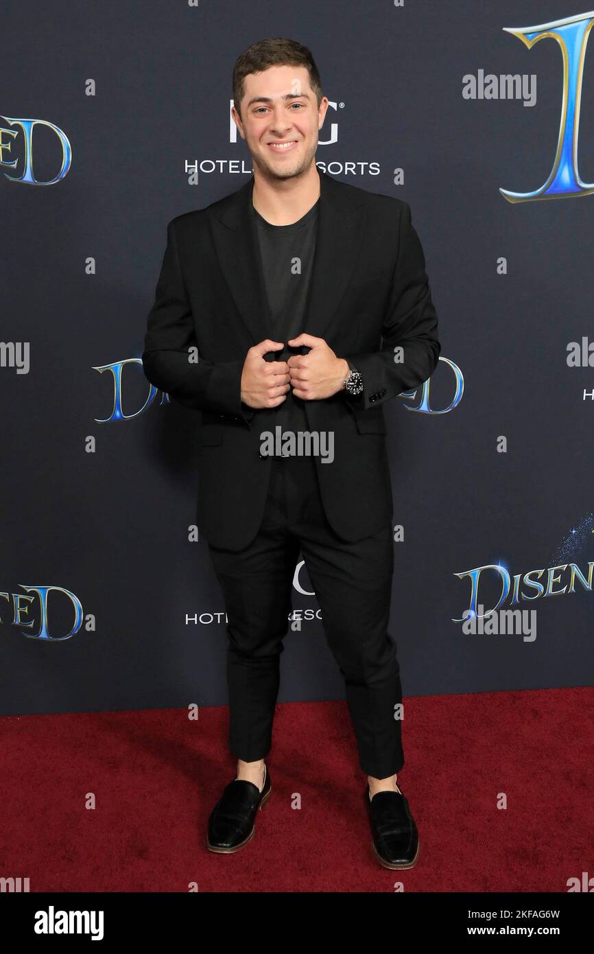 Los Angeles, CA. 16th Nov, 2022. Jaren Lewison at arrivals for ...