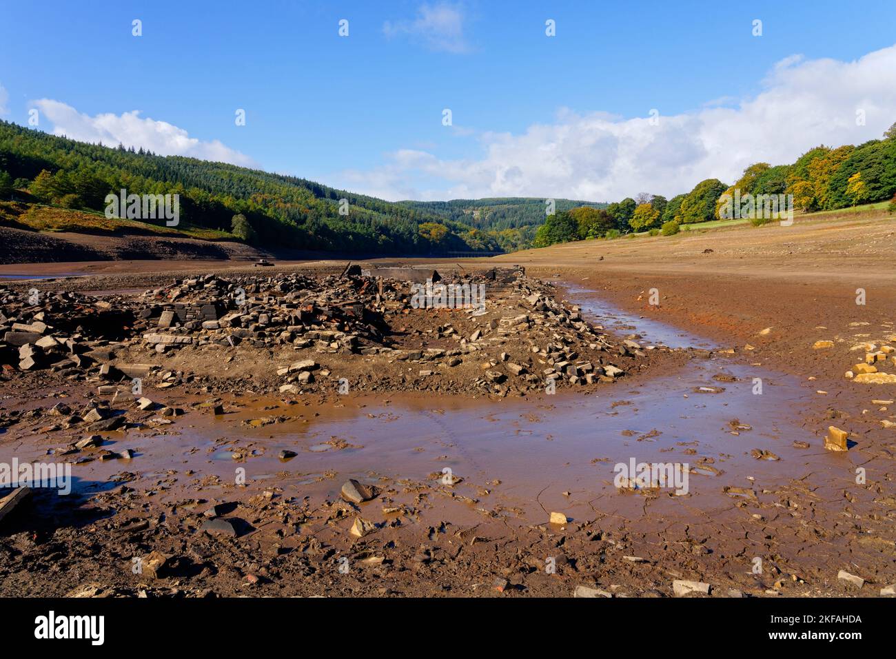 Among the ruins of Derwent Hall on the muddy bottom of Ladybower ...