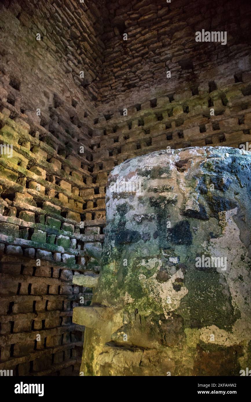 Dovecot hi-res stock photography and images - Alamy