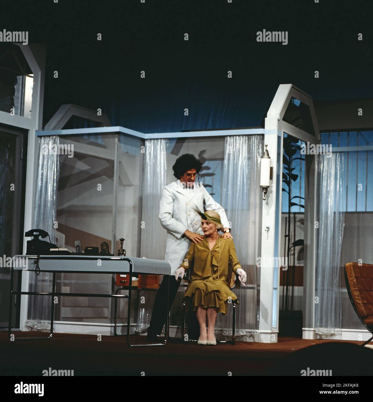 Mein Freund Harvey, ZDF Fernsehfilm nach dem Theaterstück von Mary ...