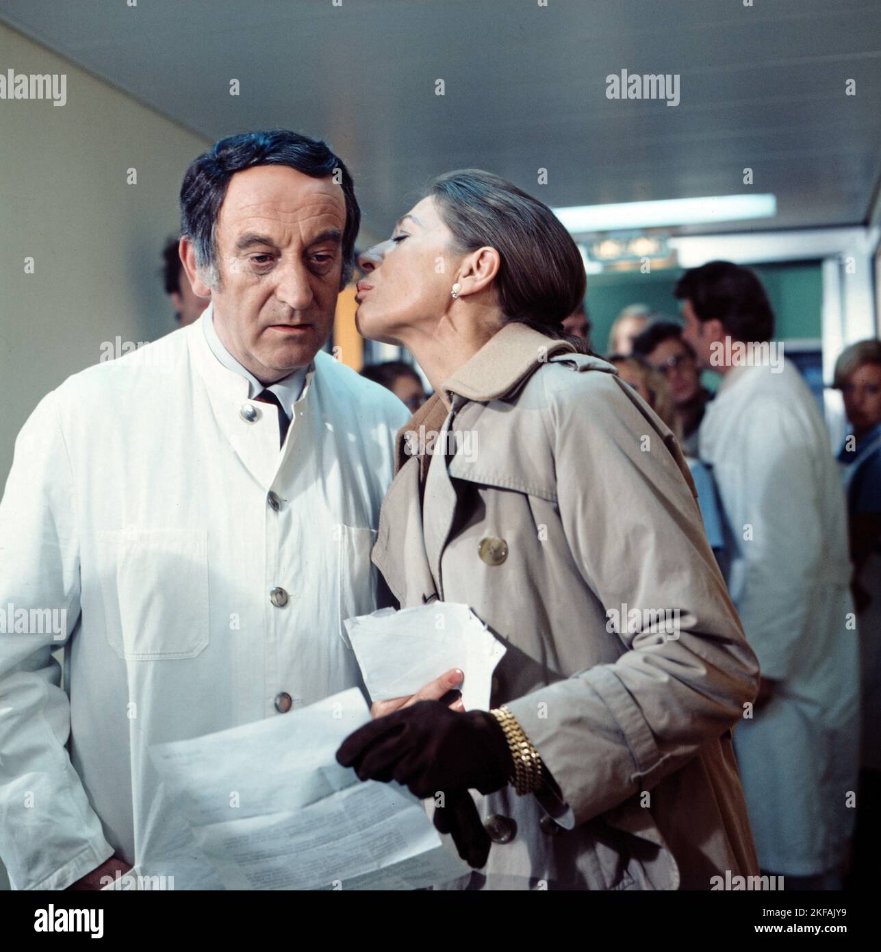 1977 series hi-res stock photography and images - Alamy
