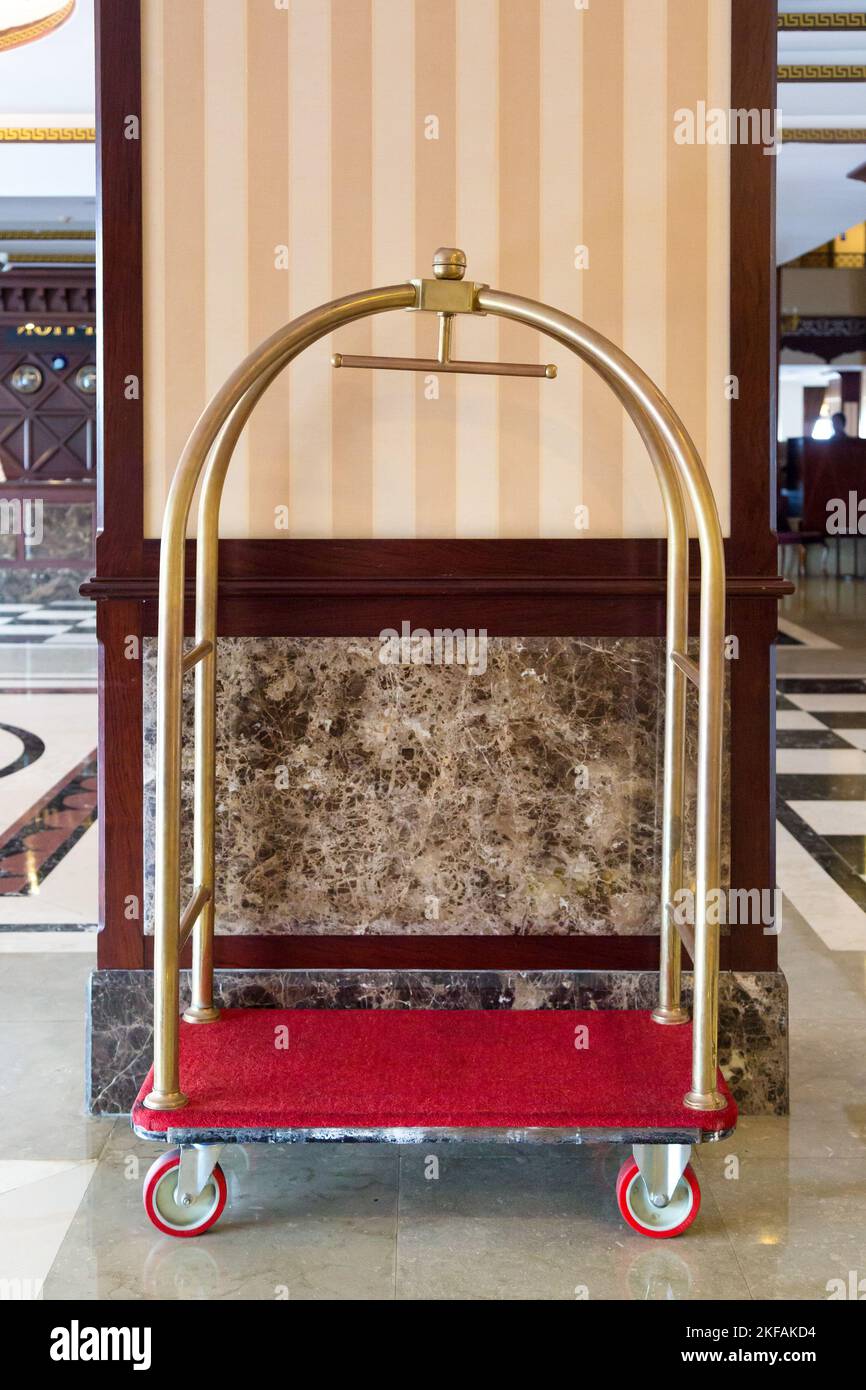 Hotel lobby luggage trolley hi-res stock photography and images - Alamy