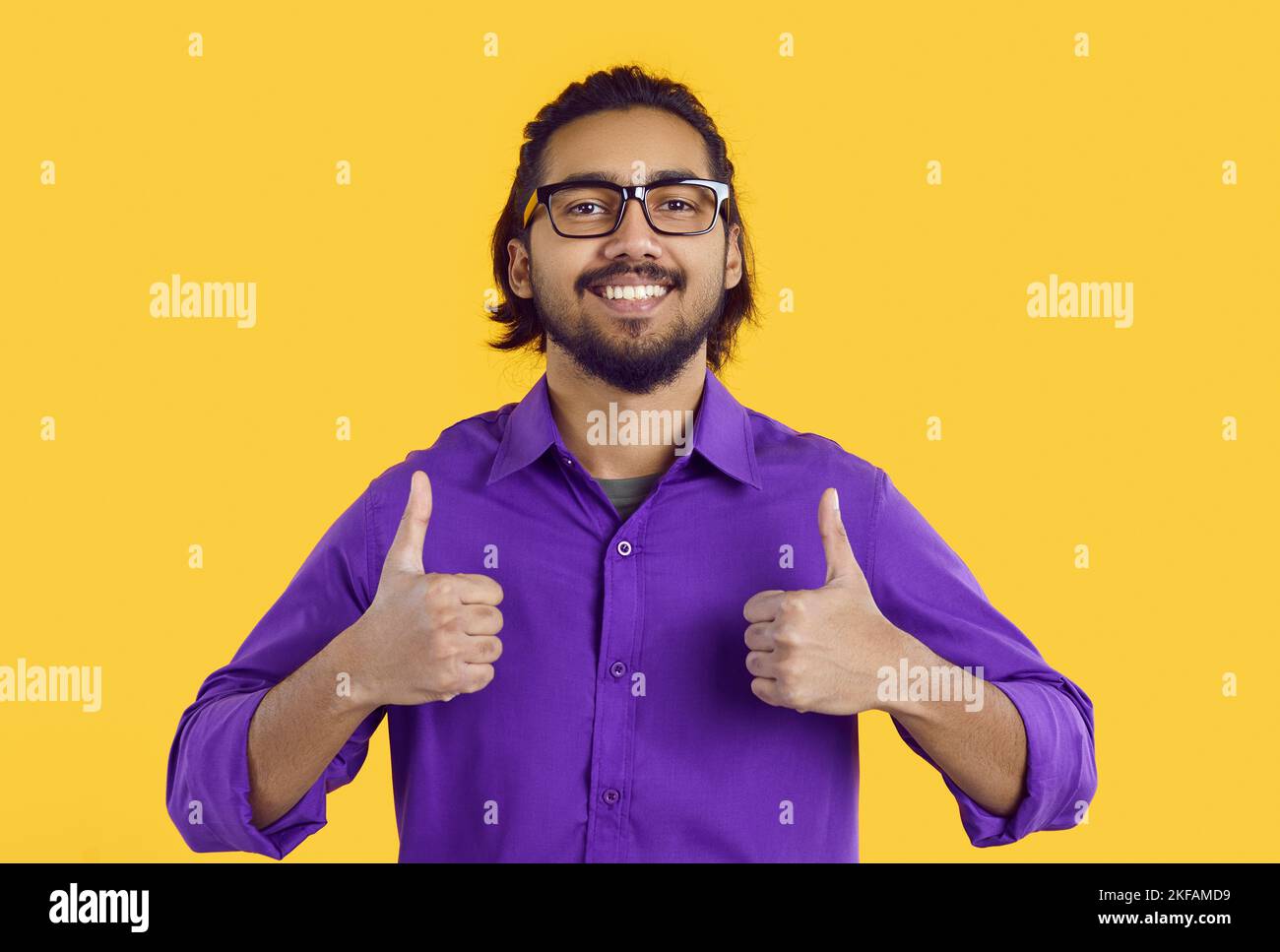 Indian thumbs up hi-res stock photography and images - Alamy