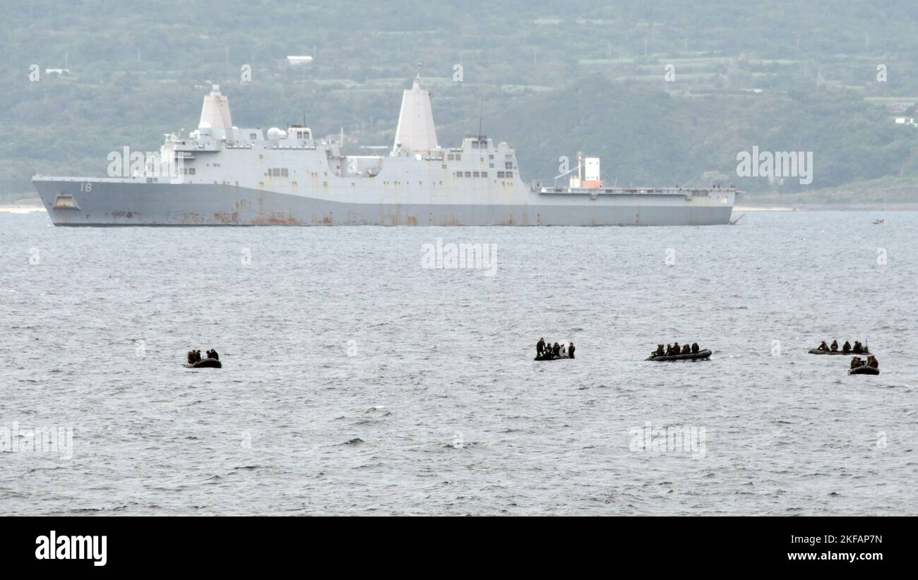 Tokunshima, Japan. 17th Nov, 2022. U.S. Navy's San Antonio-class ...
