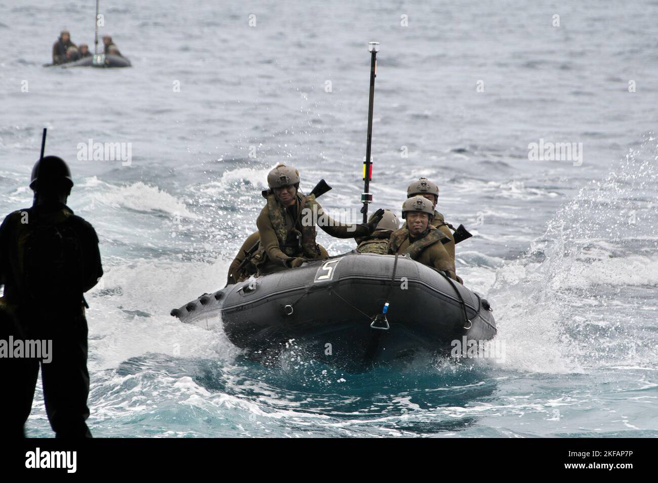 Tokunshima, Japan. 17th Nov, 2022. Member of Japan Ground Self-Defense Force's Amphibious Rapid ...