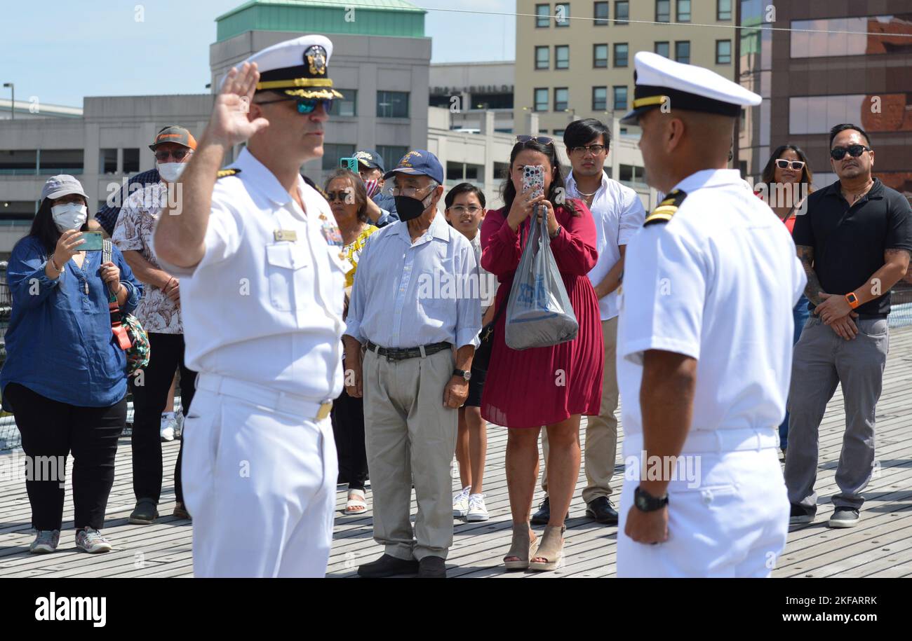 Norfolk, Va. (September 1, 2022) LCDR Carnell Aurelio, assigned to Navy ...